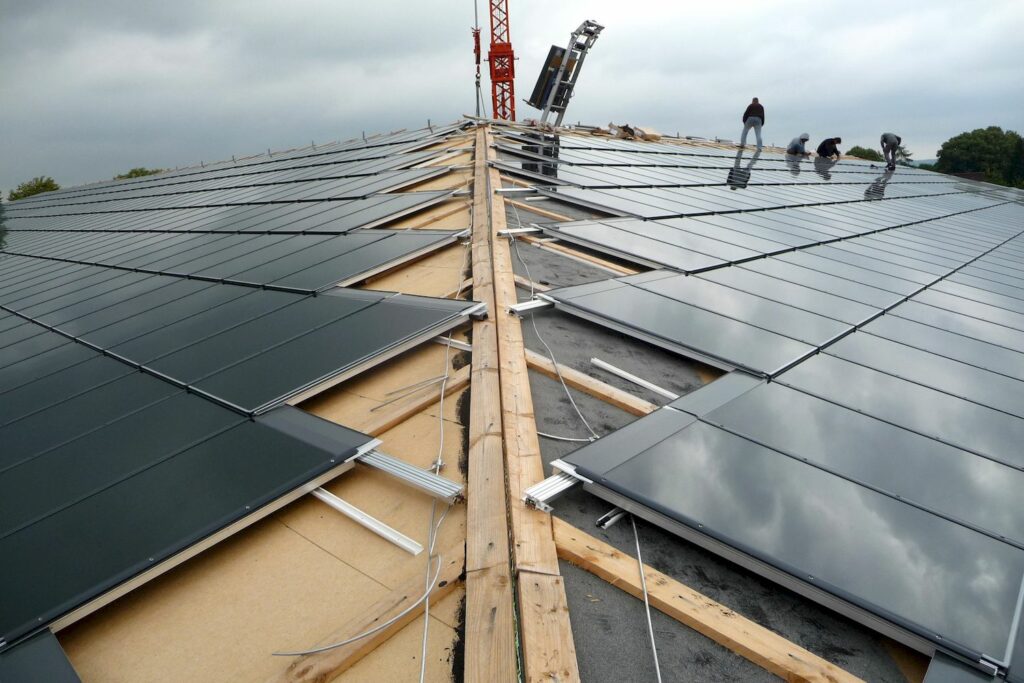 nD-Systemlösungen für Ihr Projekt | Indach-PV- oder PVT-Anlagen